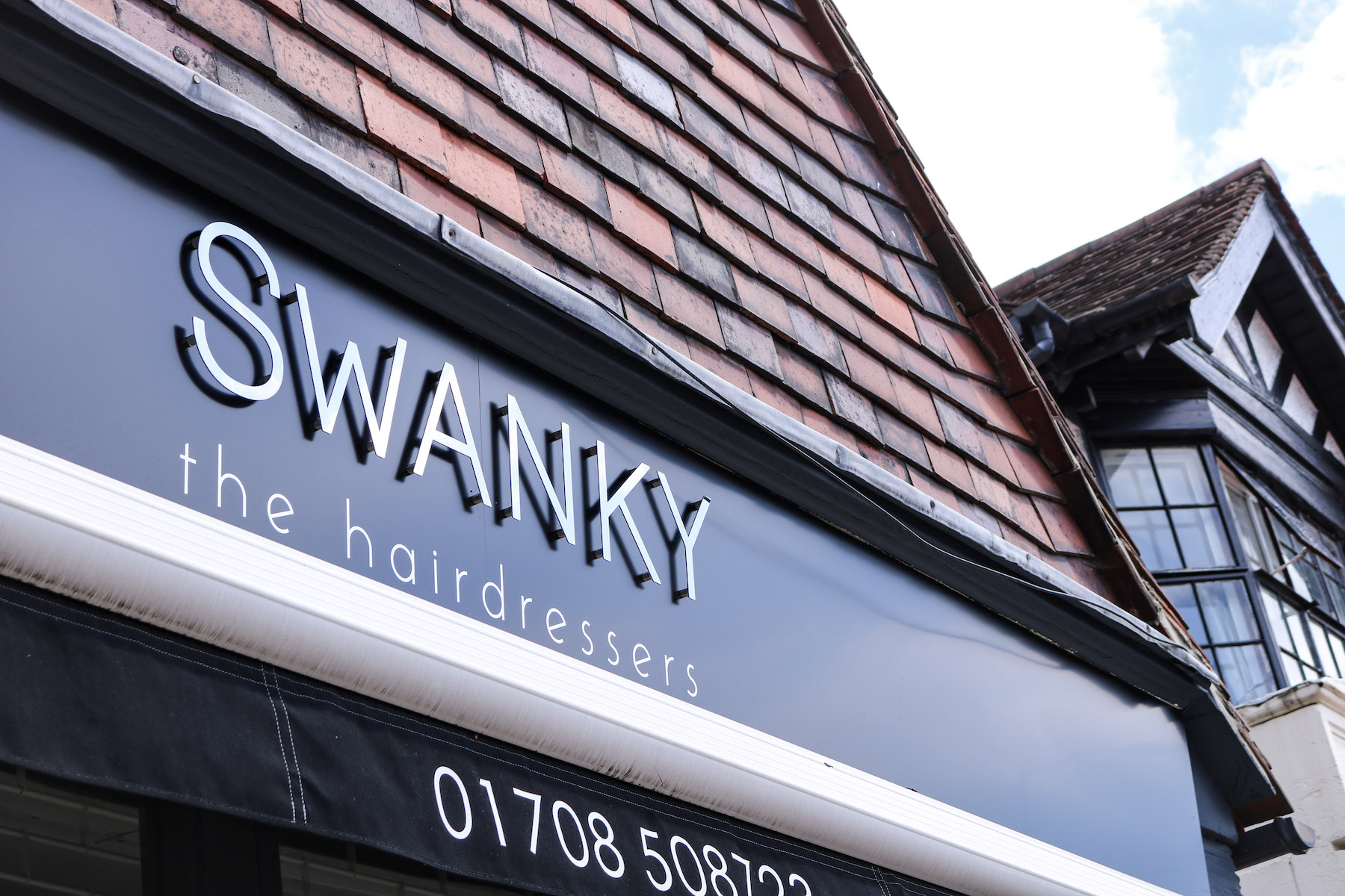 Swanky The Hairdressers